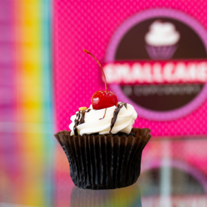 SmallCakes Tomball - Gourmet Cupcakes Bakery - Tomball Texas